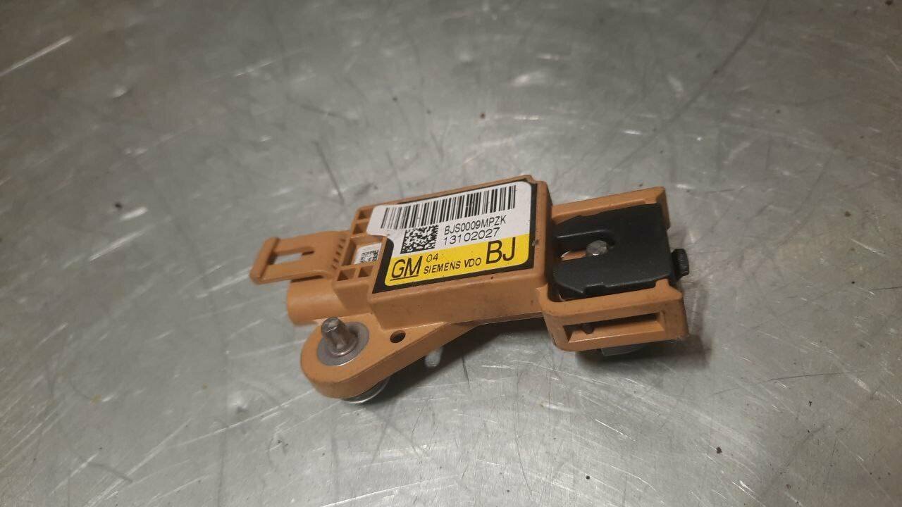 Датчик удара Opel Vectra C 2003 13102027