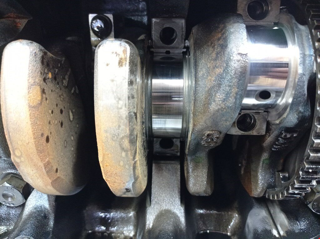 Блок двигателя (блок цилиндров) BMW 5-Series (E39) 11117786174 арт. 1661942