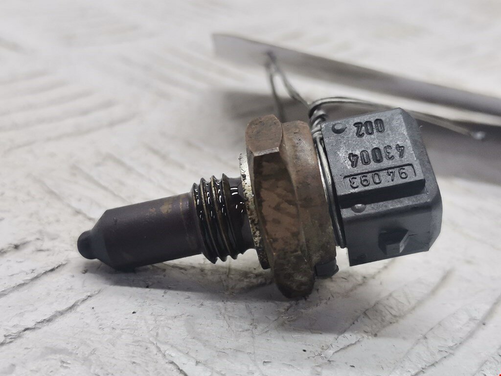 Датчик температуры охлаждающей жидкости BMW X5 (E53) 13621433076 арт. 2067583