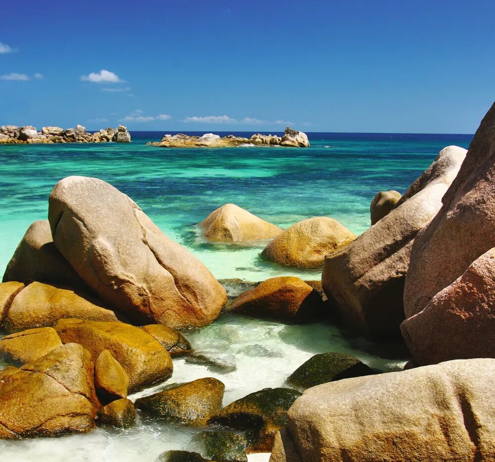 Фотообои Decocode флизелиновые 31-0023-ML Морской берег 2,8*3 мелкая вертикальная фактура