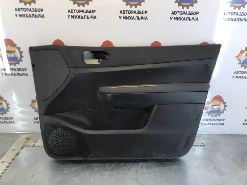 Обшивка двери передняя правая Peugeot 307 3A 96380955