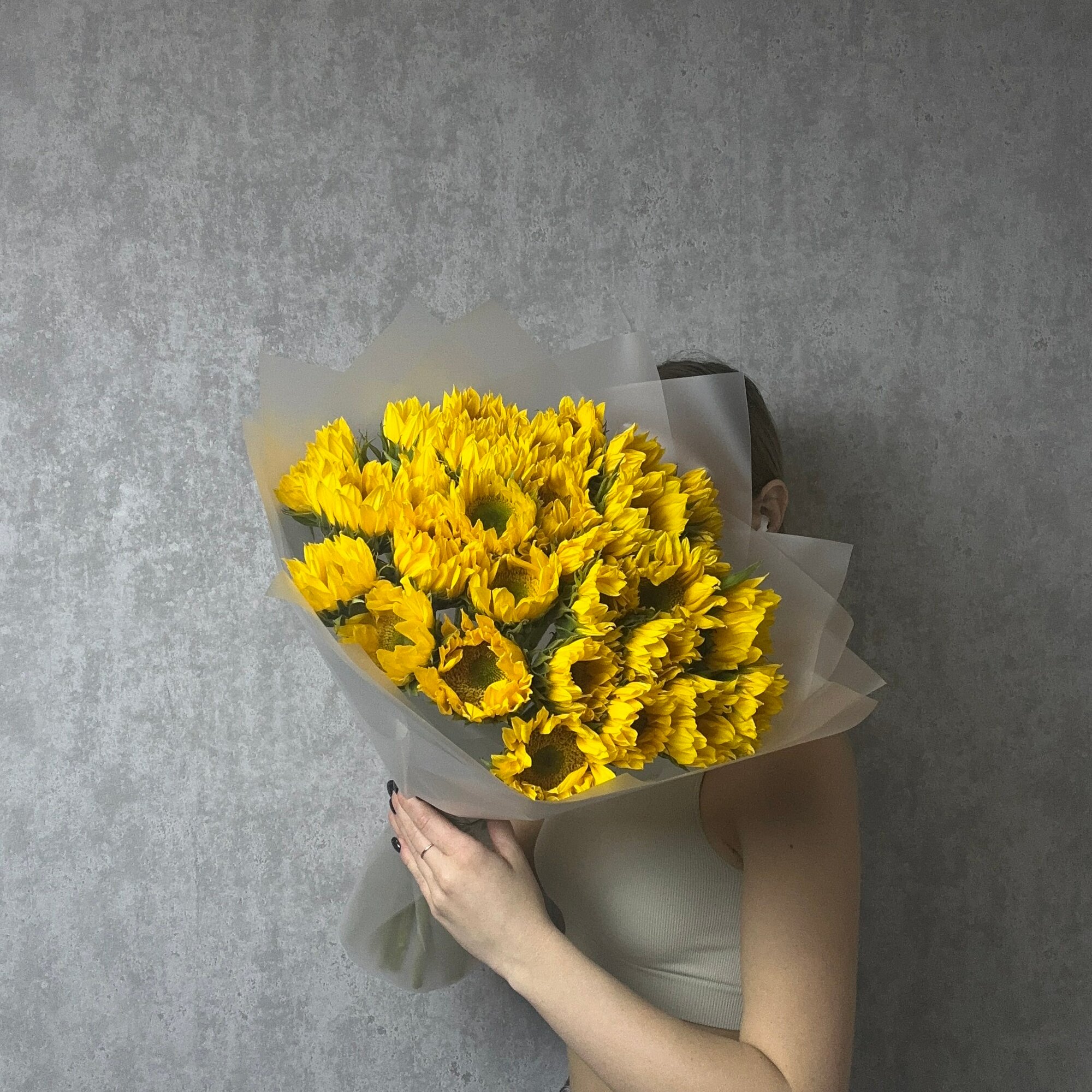 Цветы живые букет из 29 подсолнухов от Sharmonic Fleur