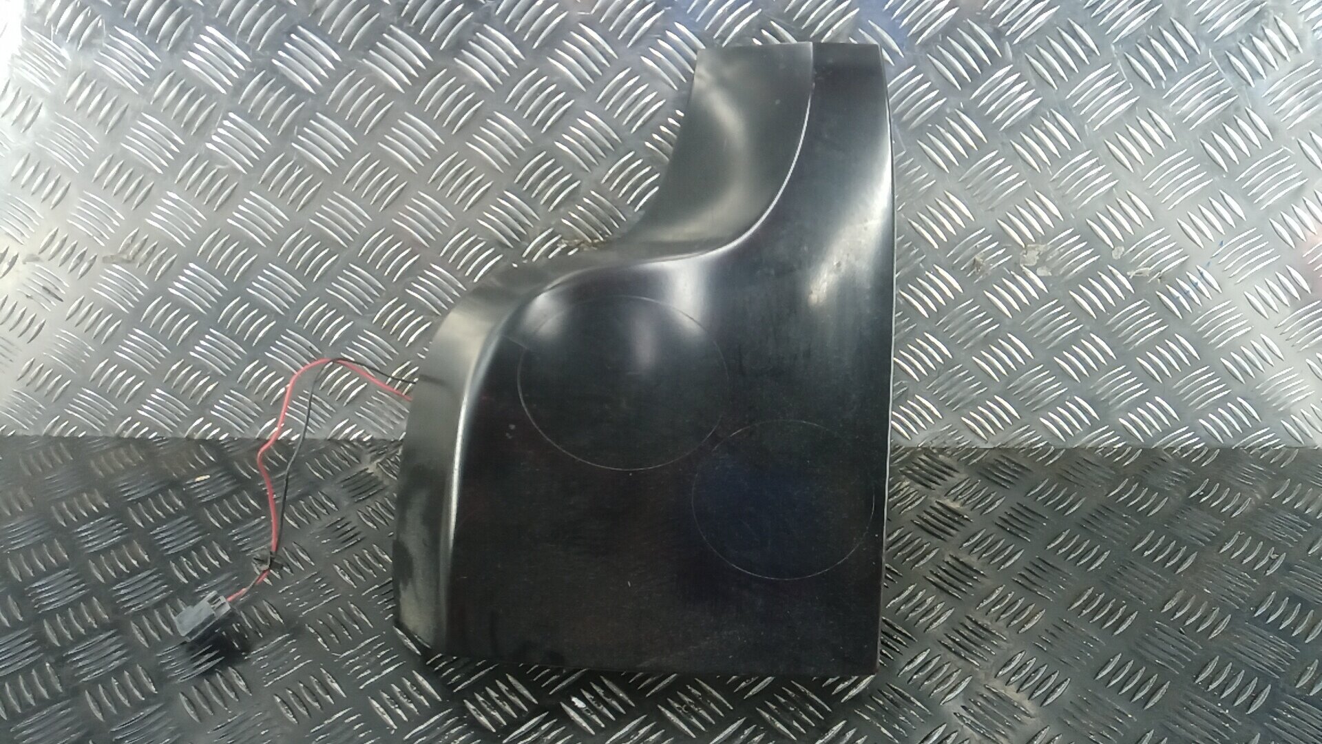 Фонарь задний левый VOLVO XC90 1