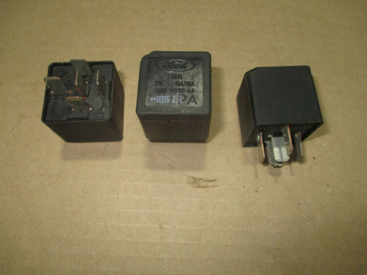 Реле F0AB14B192AA PA Форд Фокус 1 40A - 5-ть контактов G1UHQ