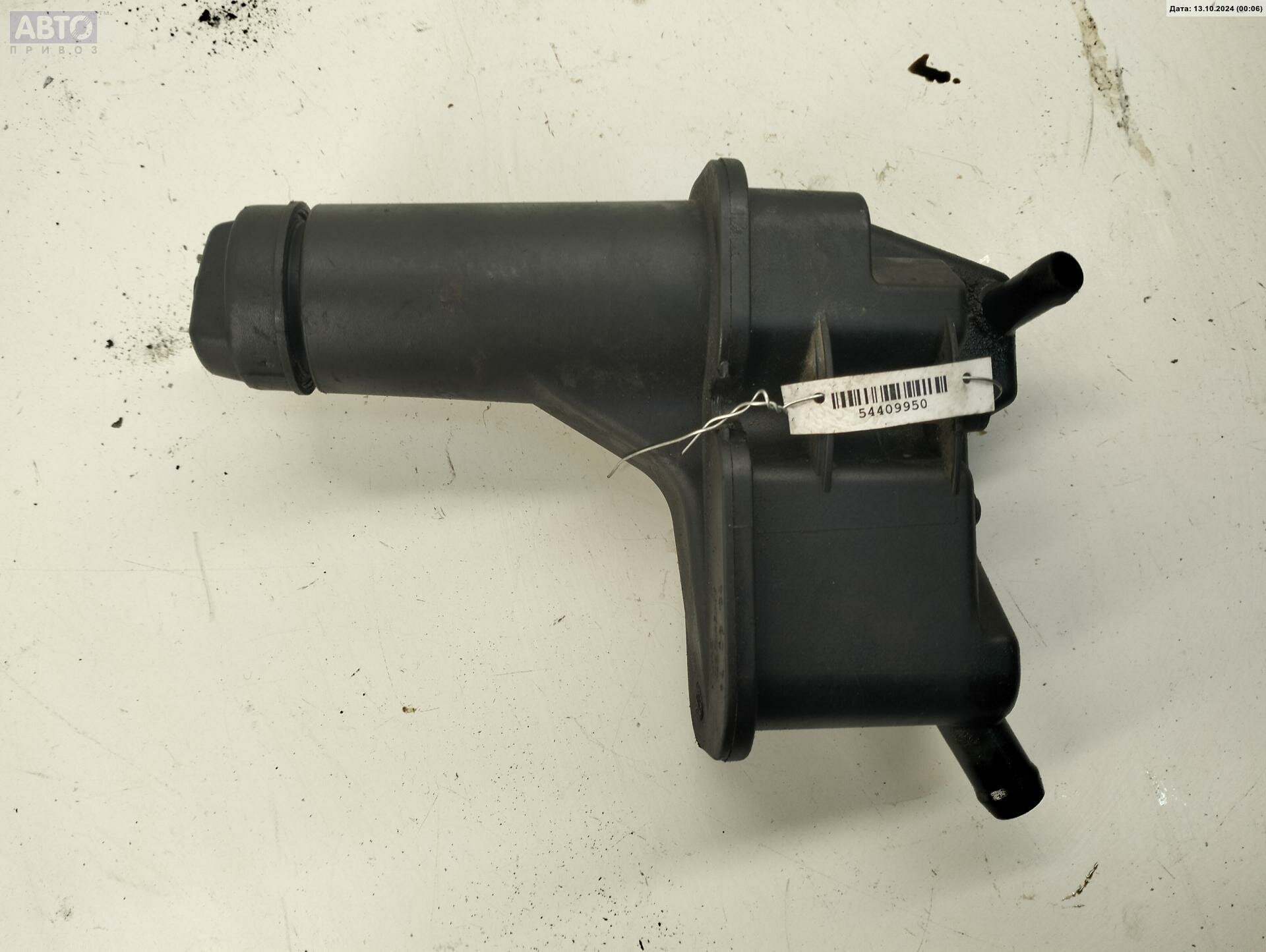 Бачок гидроусилителя Volkswagen Golf-3