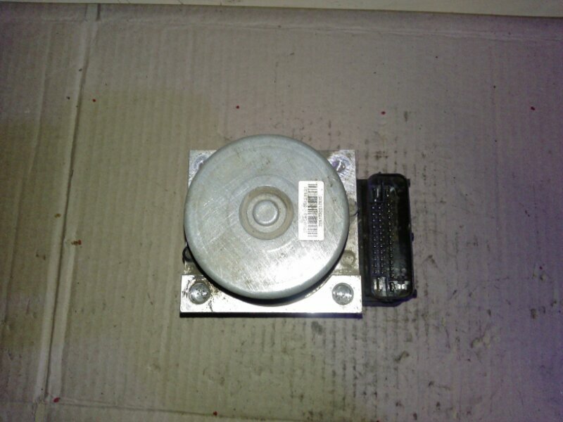 Б/У Блок АБС Kia Rio, 05-б/у, Киа Рио Блок ABS (насос) Kia Rio 2005-2009 2, JB 30227 Hyundai-KIA арт. 589201E110, be6000f302