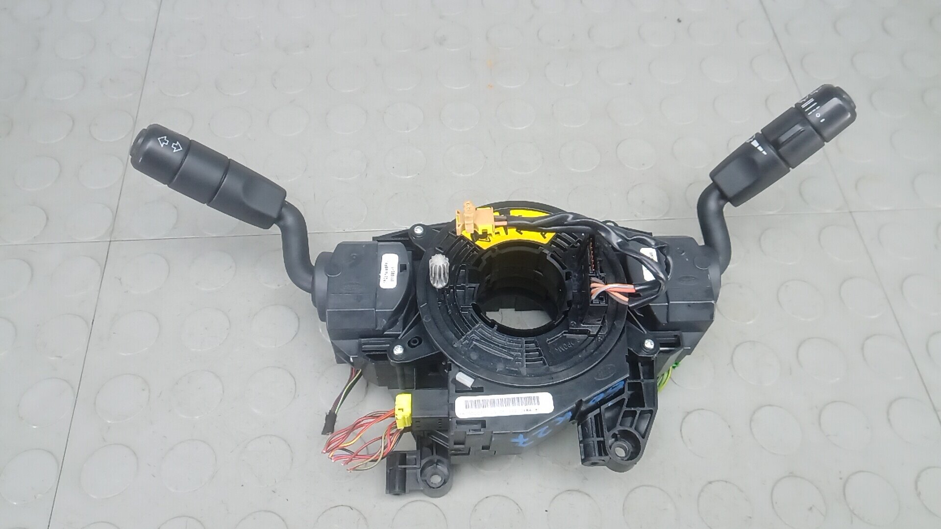 Переключатель поворотов и дворников (стрекоза) LAND ROVER RANGE ROVER SPORT, Номер XPC500100PVJ, XPE500070PVJ, XPB500290PVJ, YRC500070