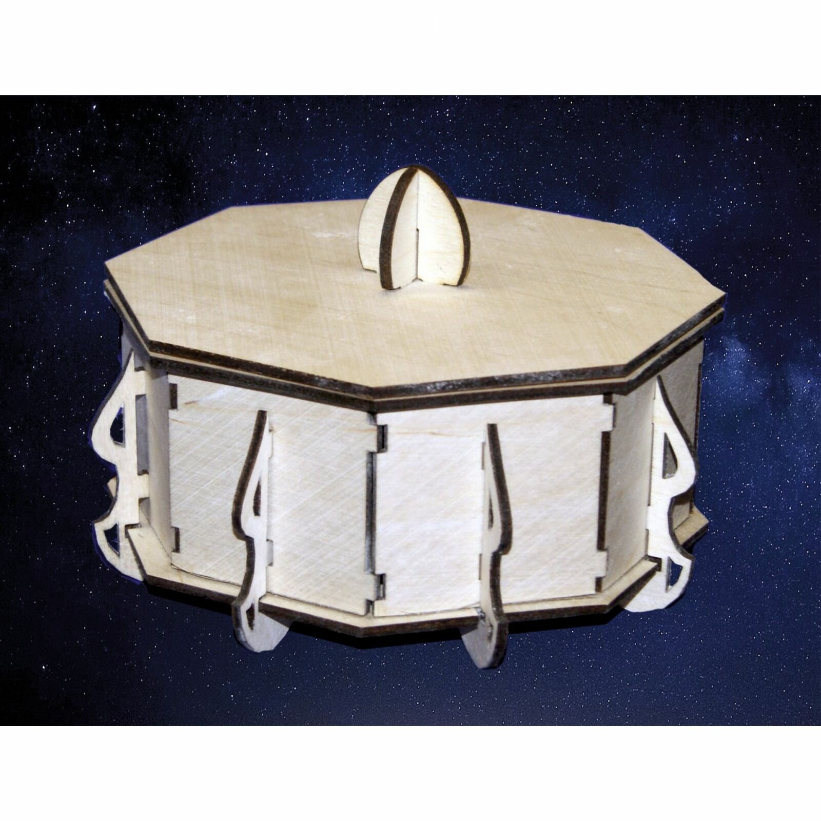 Заготовка для творчества Созвездие Шкатулка 8 граней, на ножках средняя, 11 см