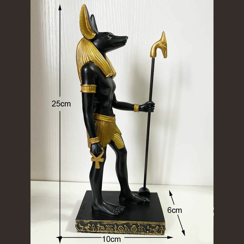 Статуэтка древнеегипетского бога Анубиса из подземного мира