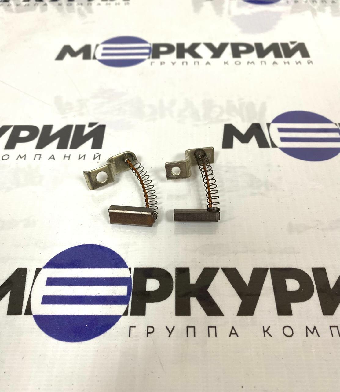 Щетки генератора 12В для мотоцикла Урал (пара)