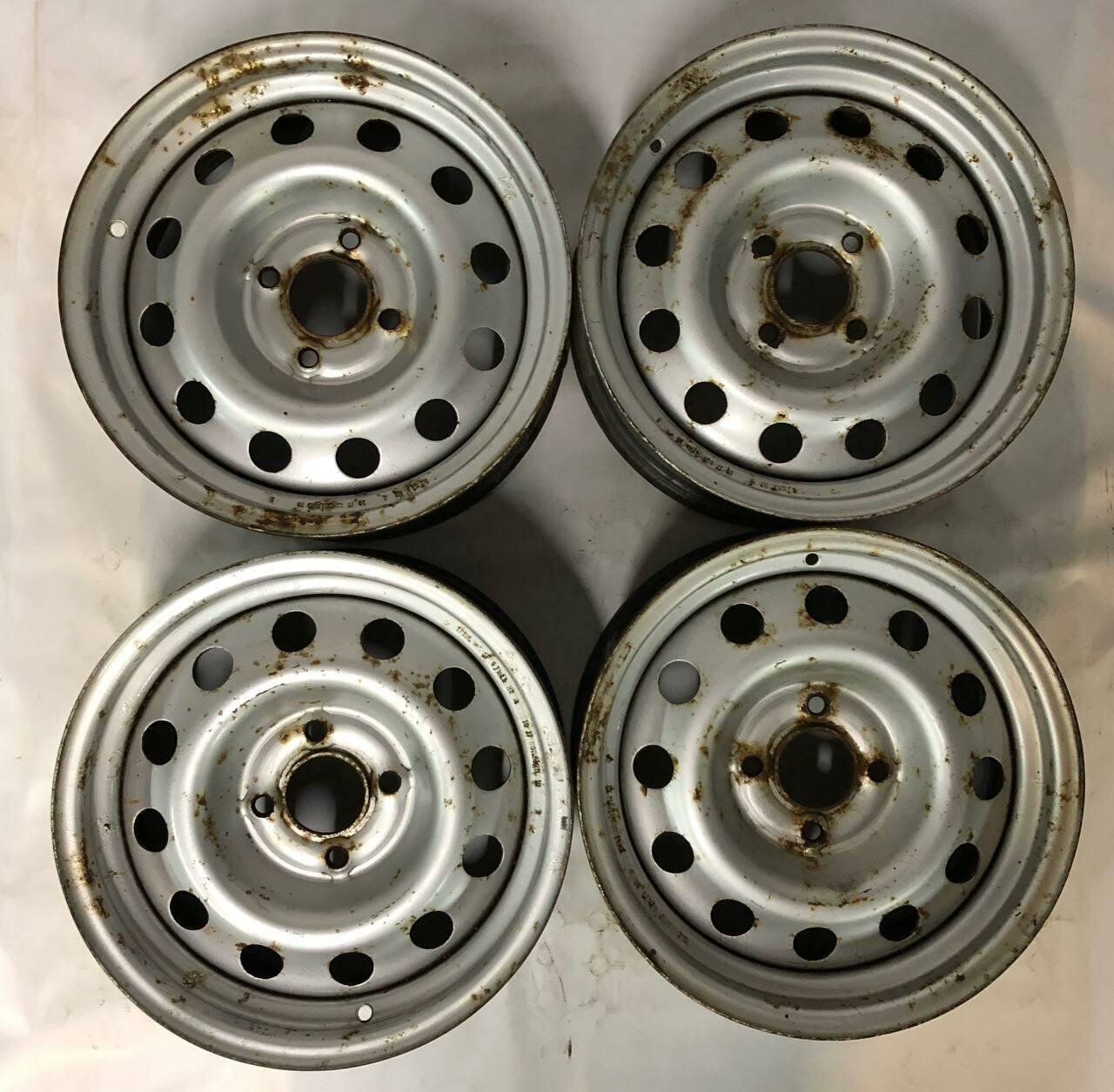 Колесные диски Штампованные 15x6 PCD 4x100 D65.1 ET18 (Реплика)