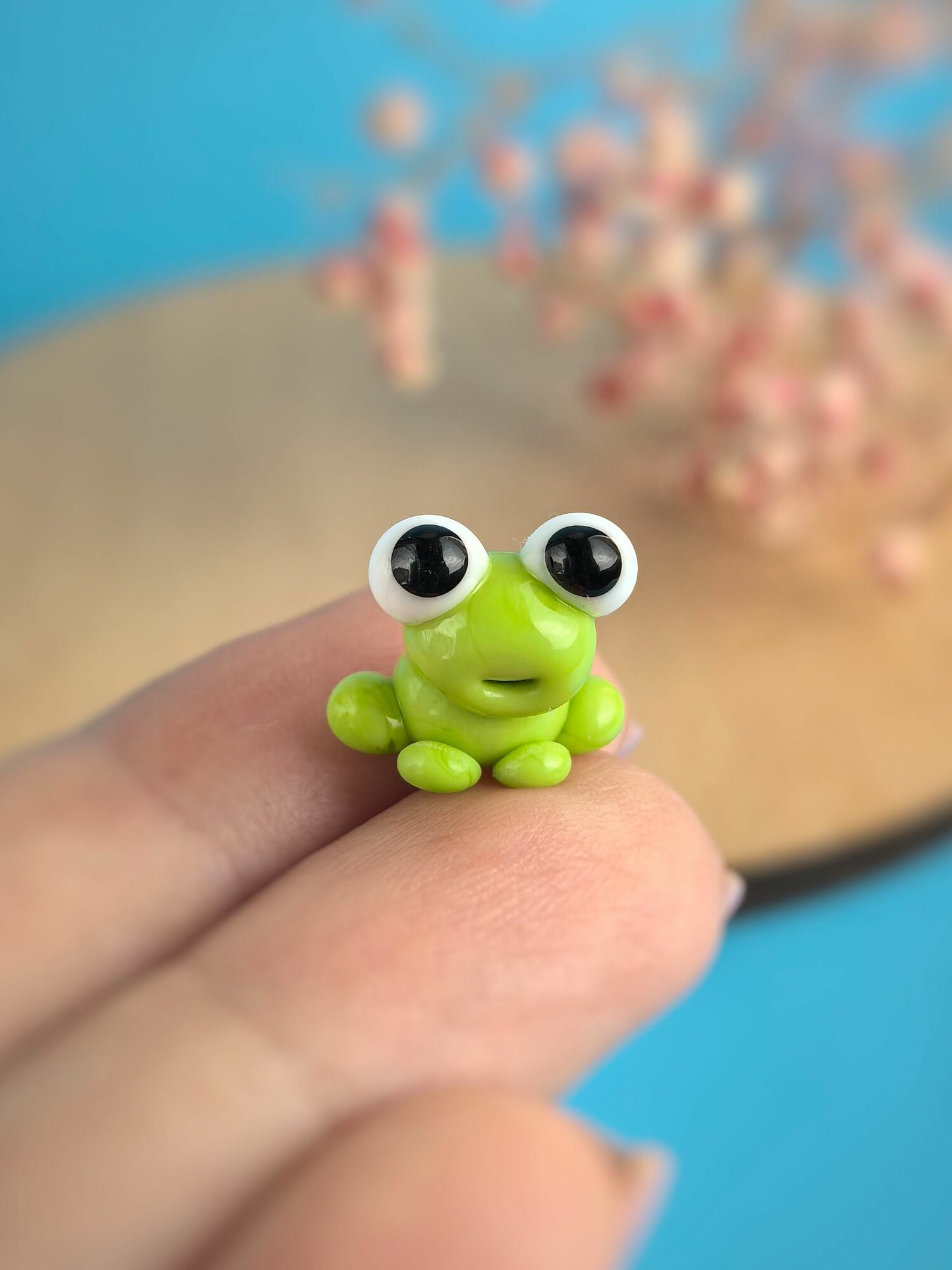 Фигурка стеклянная Лягушка денежная