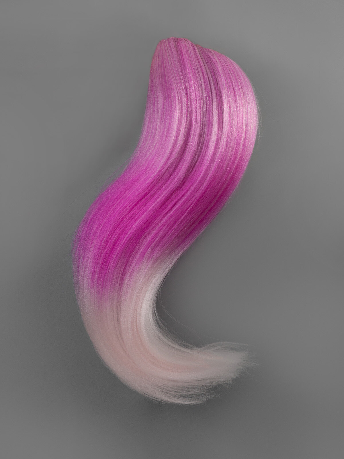 Hairshop Канекалон Вау Джау 99/К10/К2 1,4м/100 г (Серебристо серый переход в розовый и св. розовый)