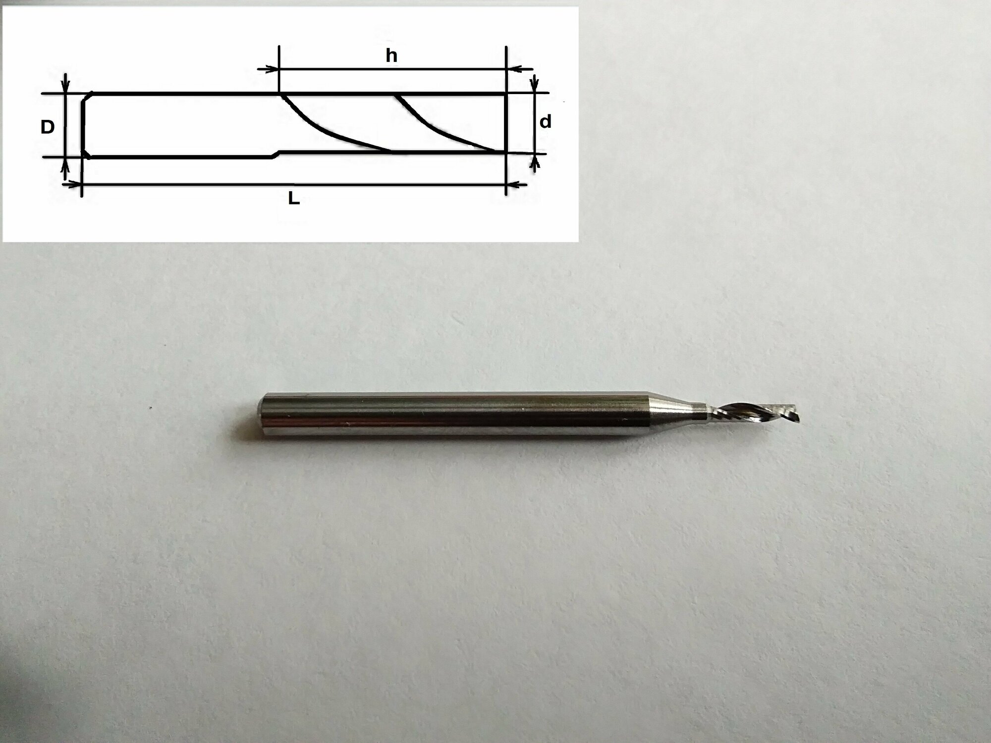 Фреза спиральная однозаходная по акрилу YKL 3.1.56, d-1.5/ h-6/ D-3.175/ L-38. A series для ЧПУ станка