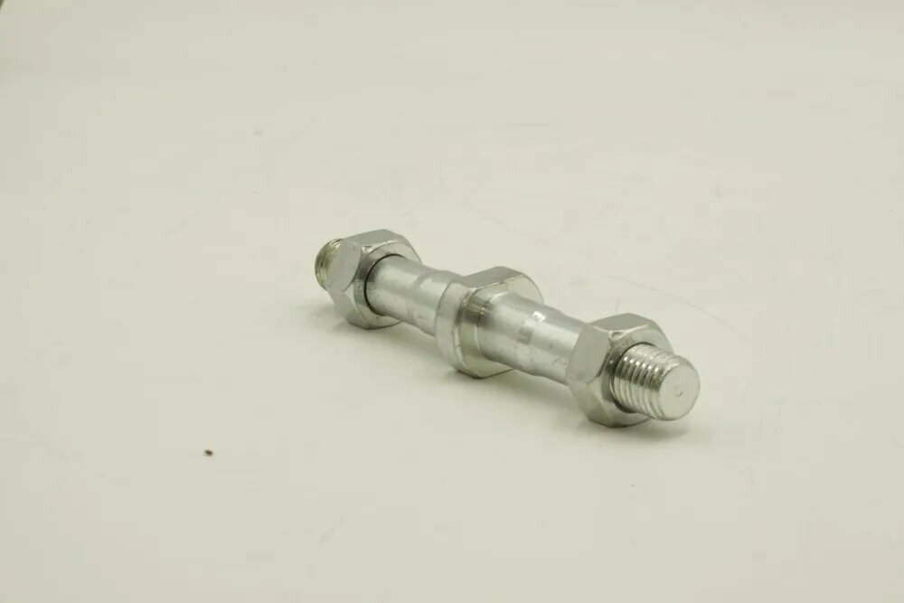 Болт крышки и 2 гайки для насоса Warman 3/2