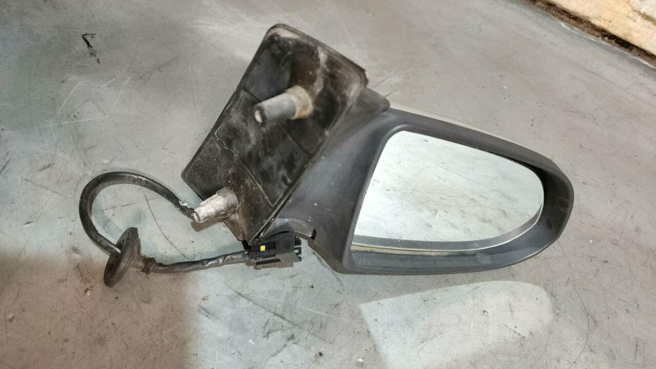 Зеркало наружное правое Opel Zafira A 2001 24462384