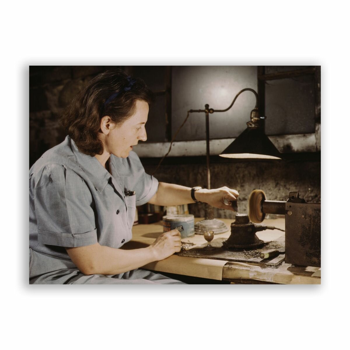 Постер, плакат на бумаге / Ретро фотографии американских рабочих. 1940 год / Размер 60 x 80 см