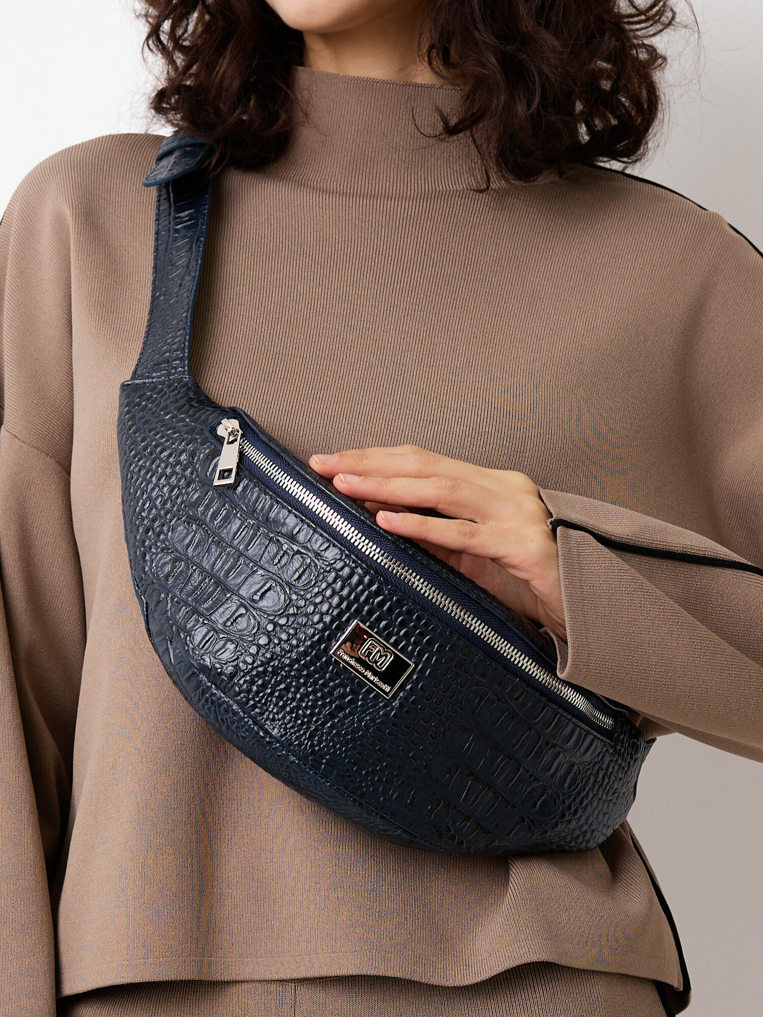 Сумка поясная