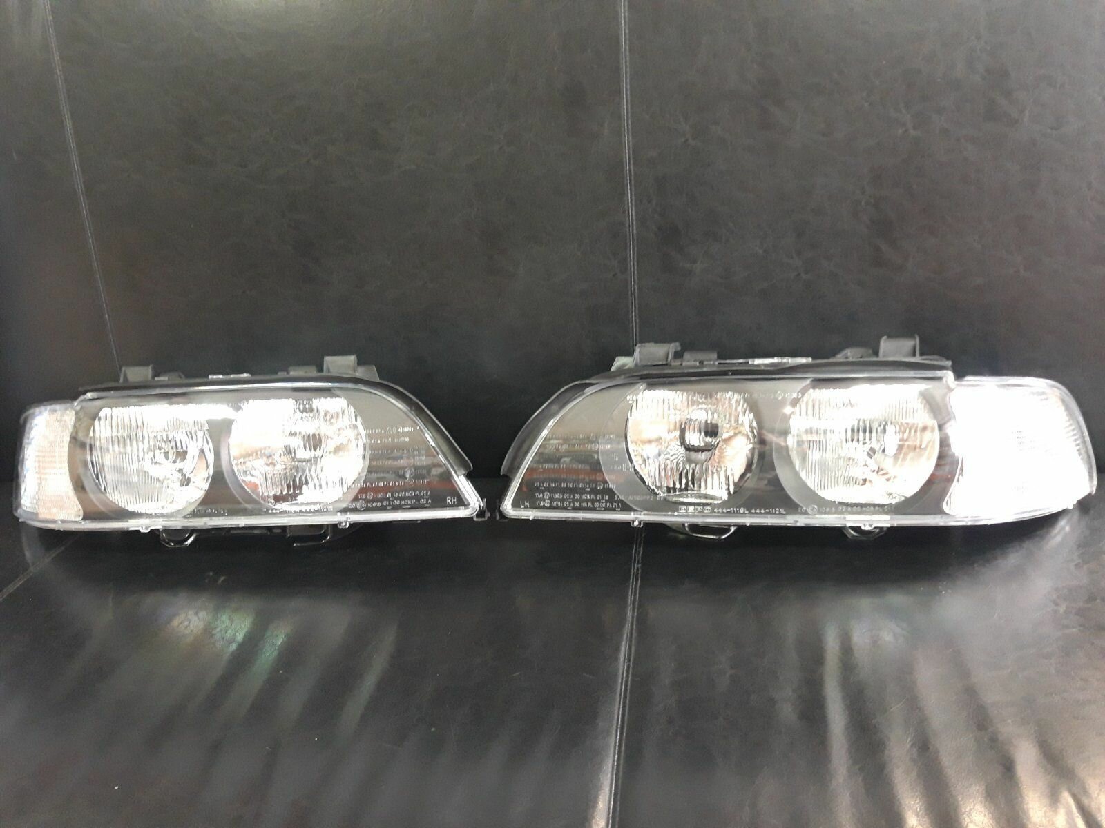 Фары комплект БМВ Е39 с 95 по 2000 год с белым поворотом корректор DEPO отличное качество