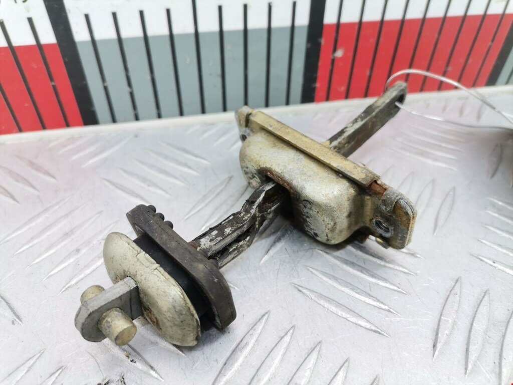 Ограничитель открывания двери задней Honda Civic 6 72840ST3E01 арт. 1999629