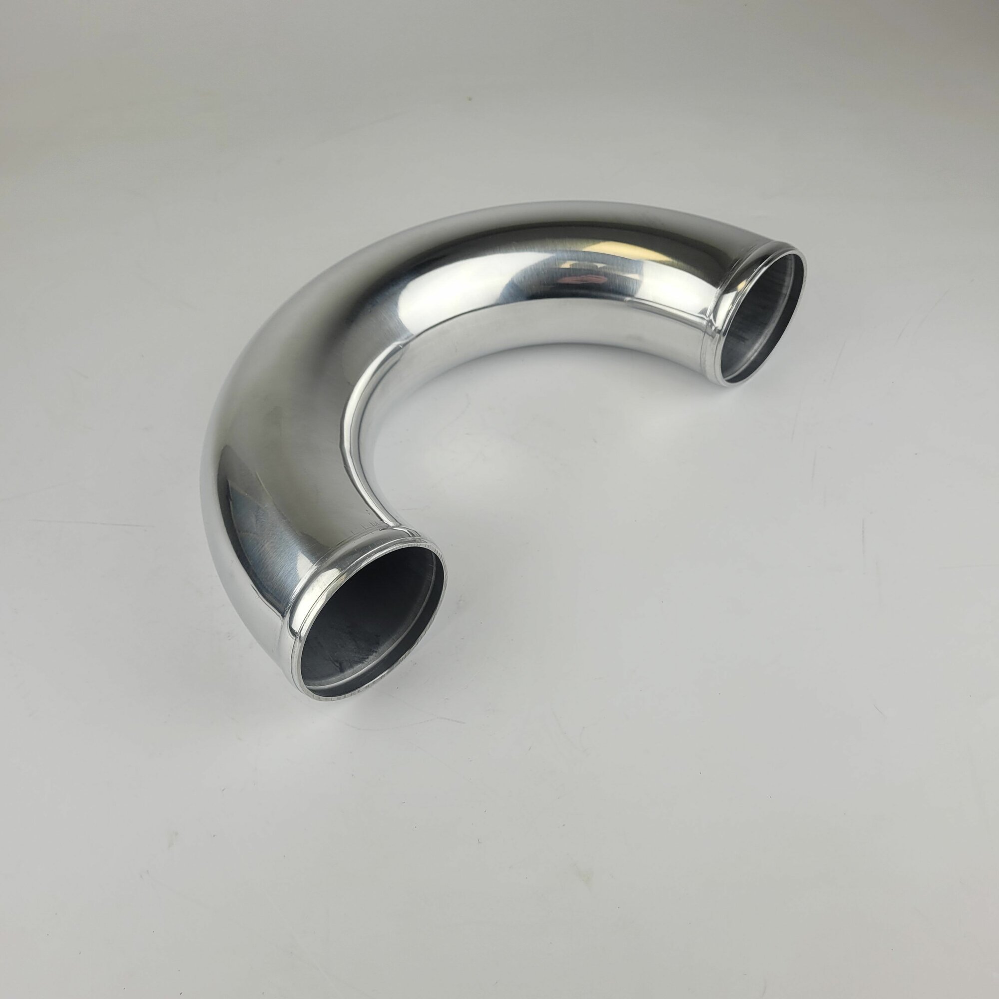 Пайп труба алюминиевая 300мм 63мм 180 градусов