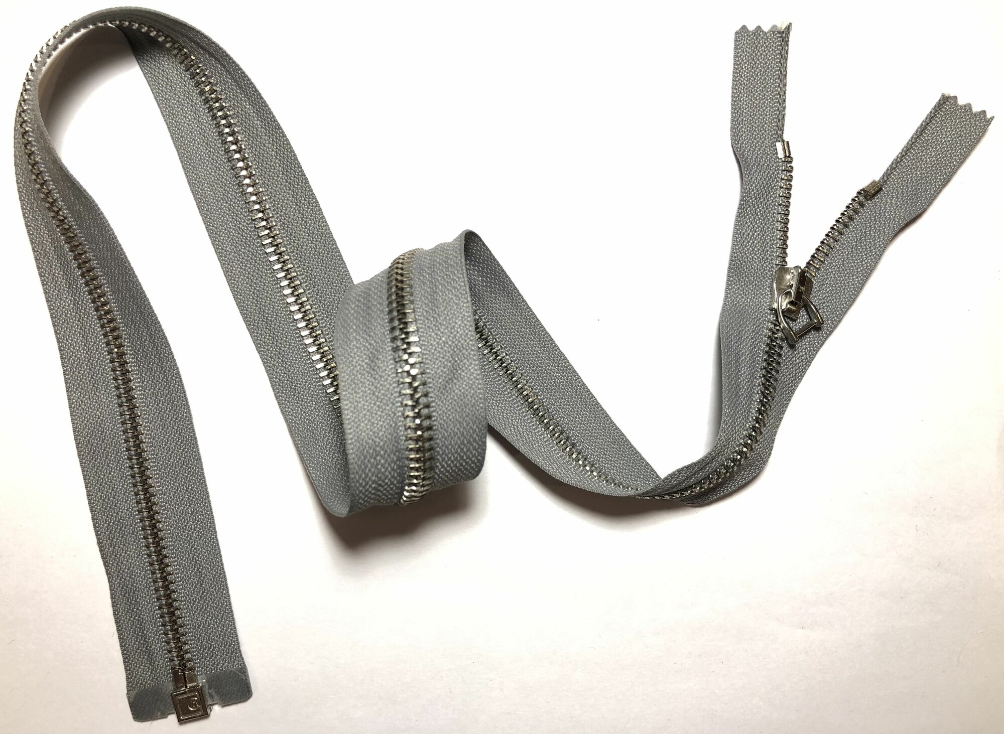 Молния металлическая разъёмная серая- основа / никель- звено и бегунок Т5 - 65см (1зам.) 1шт. CR Испания