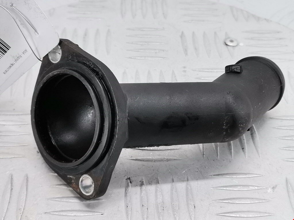 Корпус термостата Volkswagen Bora(Jetta) 06A121121C арт. 1639353