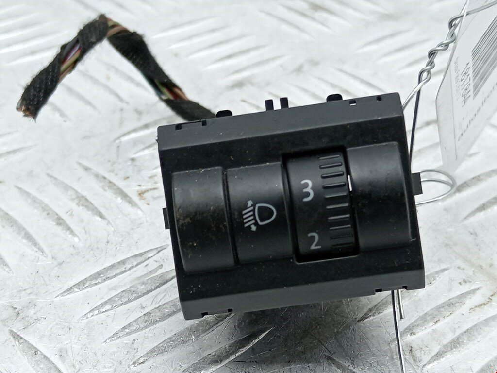 Кнопка корректора фар Skoda Fabia 2 (5J) 5J0941333A арт. 1817844