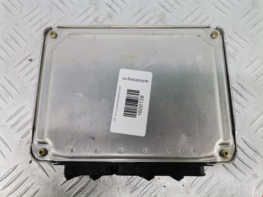 Блок управления двигателем Volkswagen Polo 3 030997032AM арт. 1600138