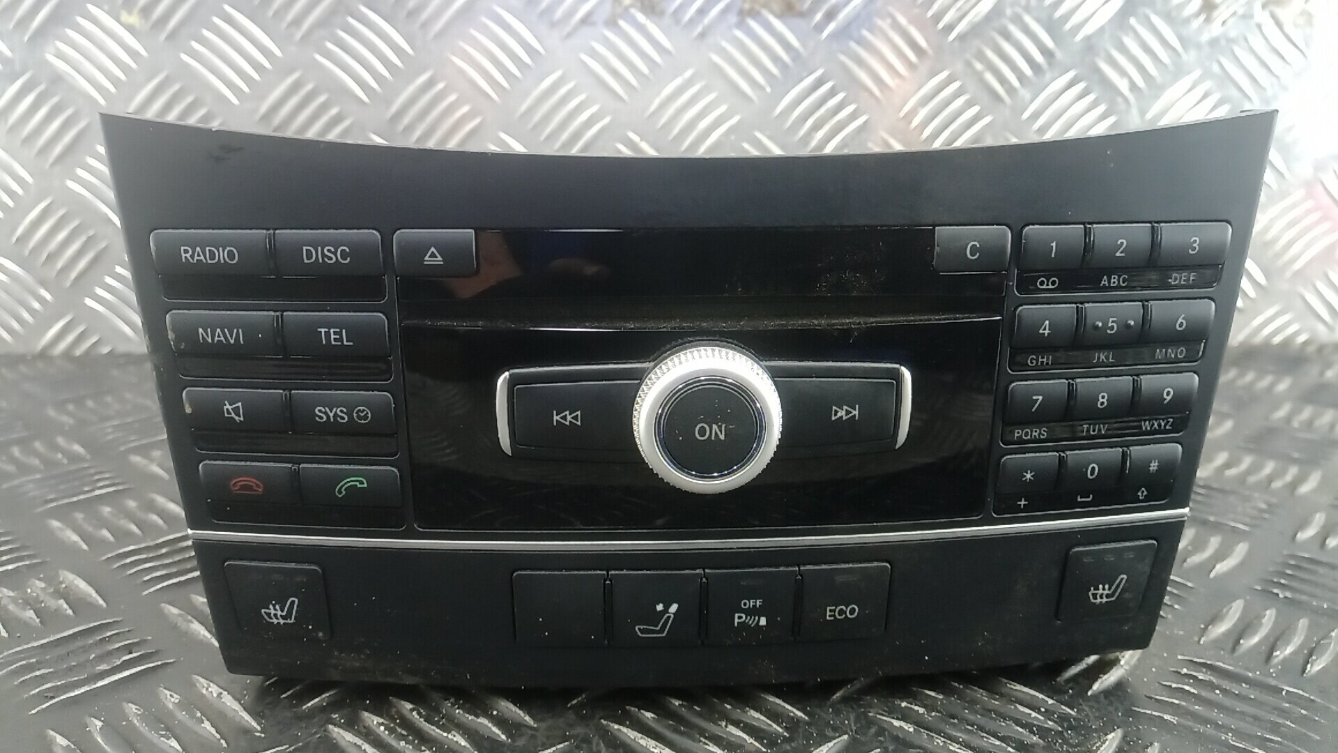Магнитола MERCEDES BENZ E-CLASS W212, Номер A2129005212, A2129018702, A2129024905