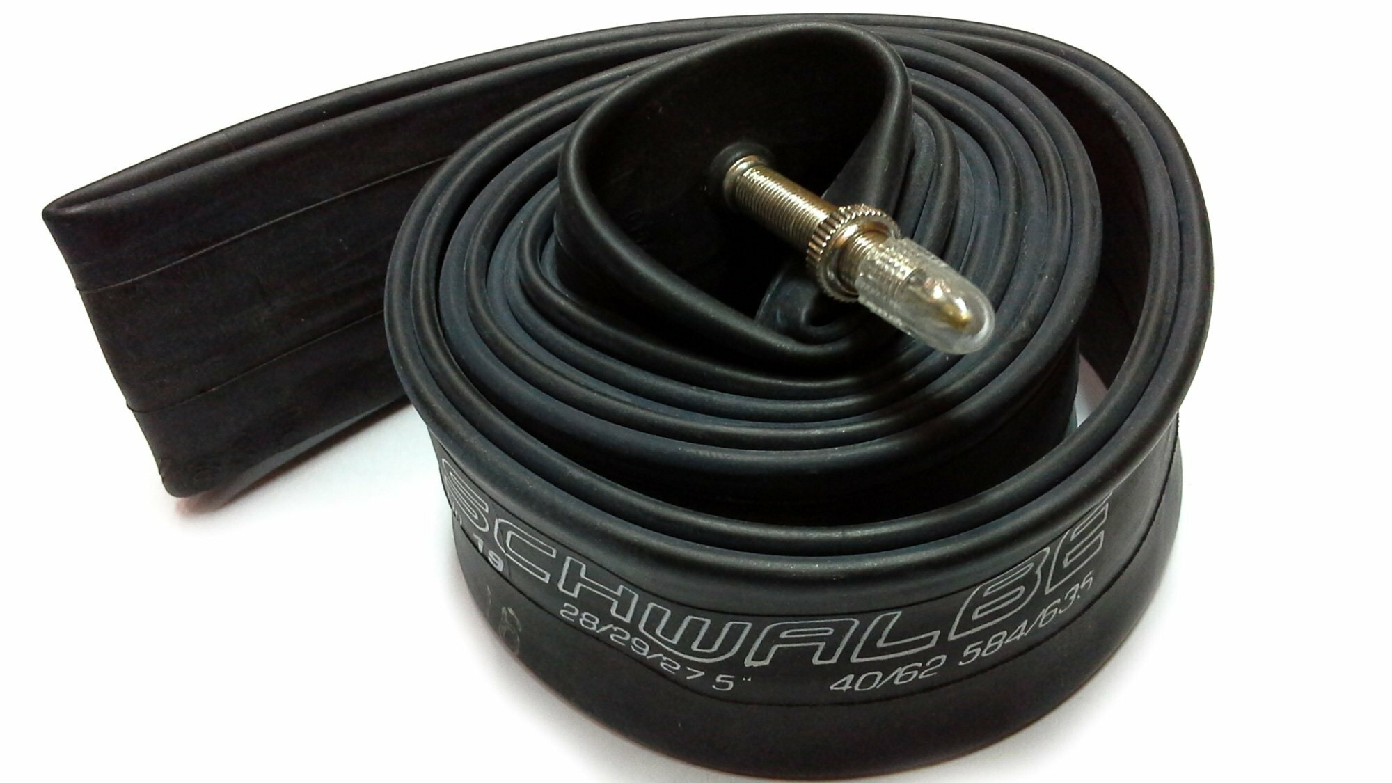 Камера велосипедная SCHWALBE 27,5+/29/29+" автомобильный ниппель AV19F TR4 FREERIDE (54/75-584/622) IB 40mm