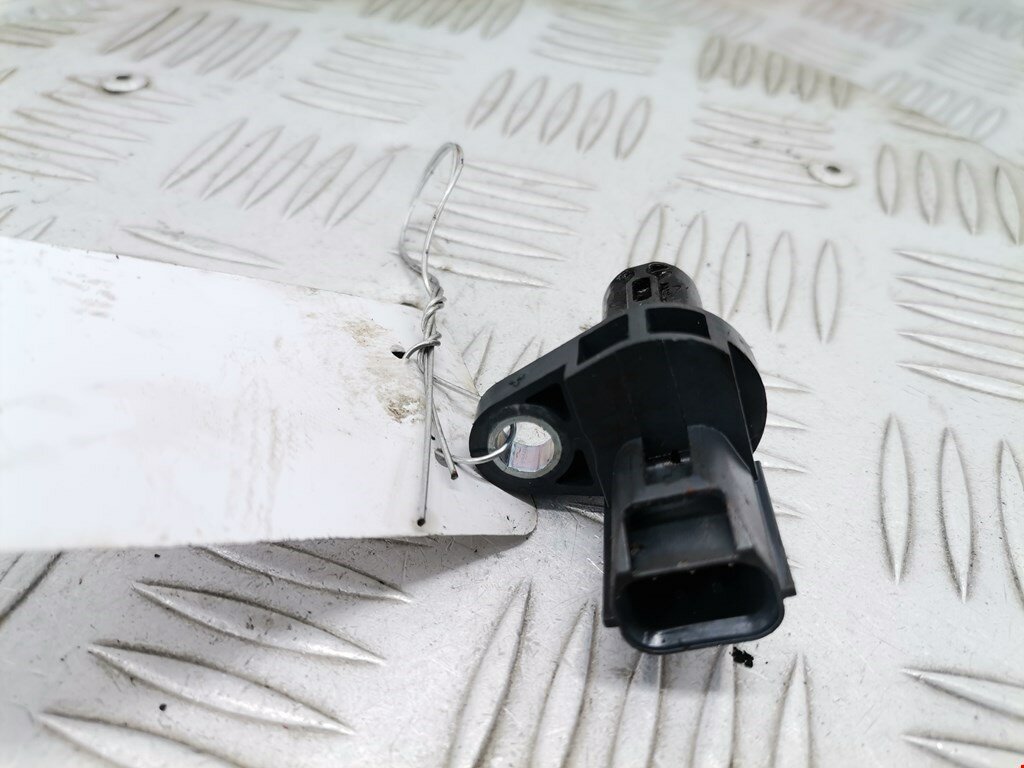 Датчик распредвала Mitsubishi Colt 6 MR985041 арт. 1842873