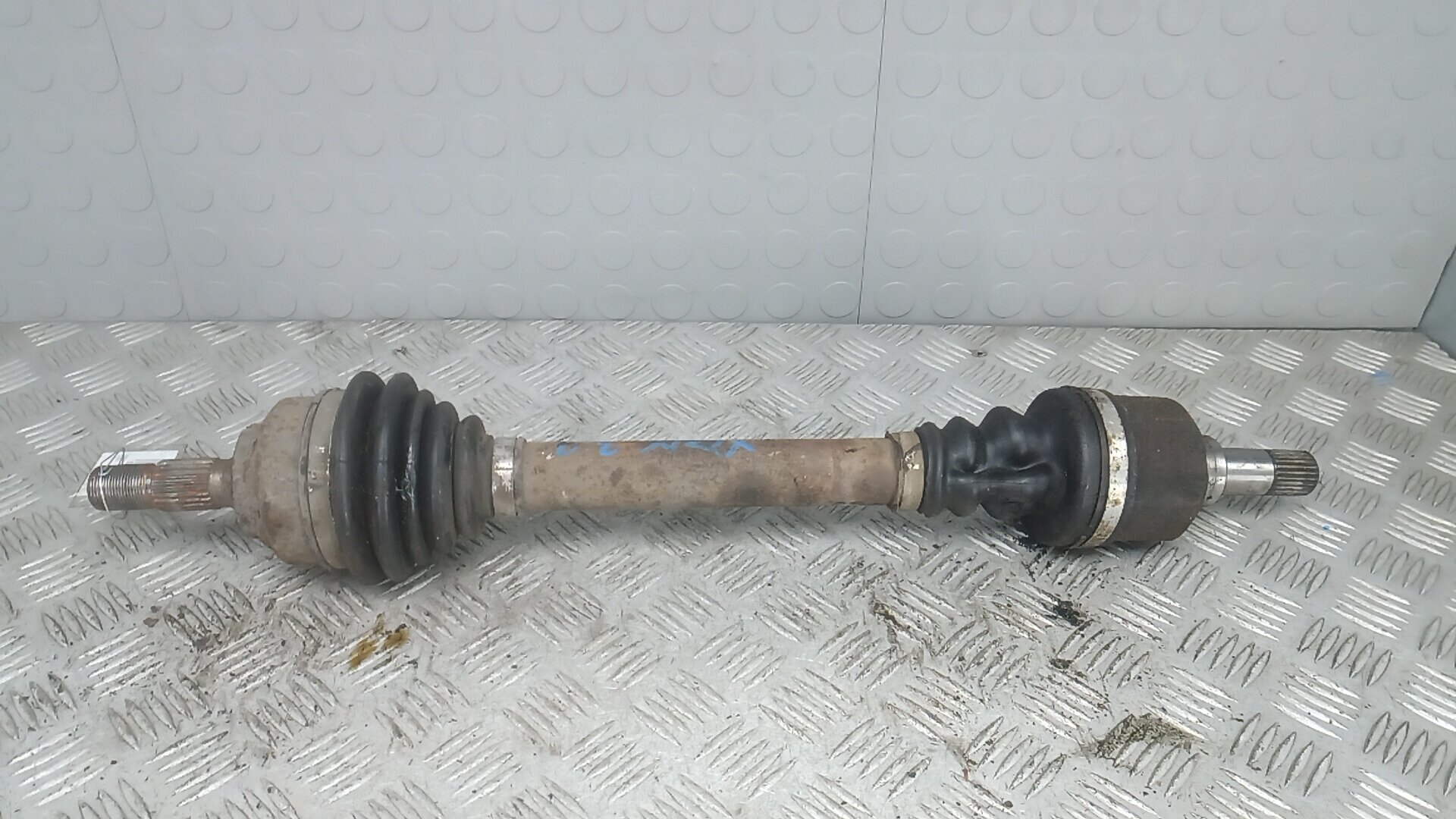 Привод передний левый PEUGEOT 307