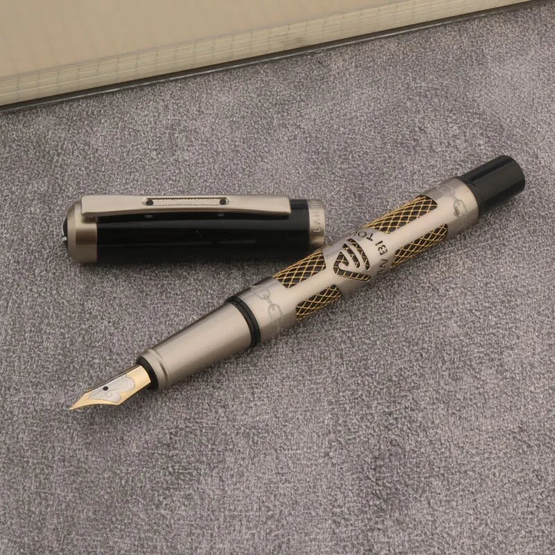 Металлическая перьевая ручка Chouxiongluwei с золотым пером Темно-серый