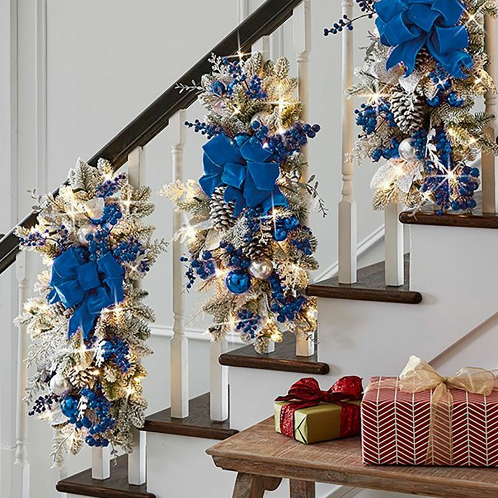 Гирлянда Тассел