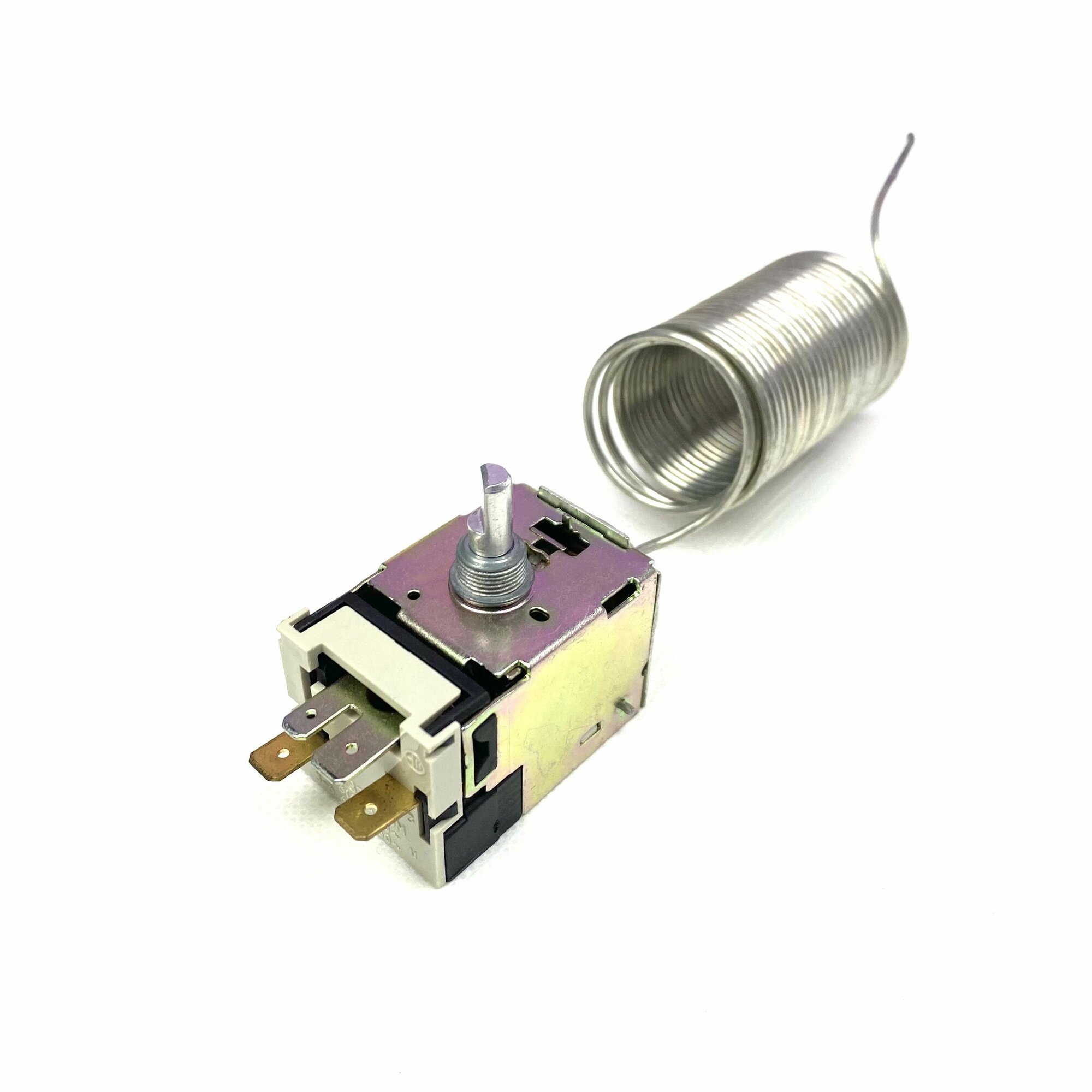 Терморегулятор морозильной камеры холодильника / термостат ТАМ 133-2,5