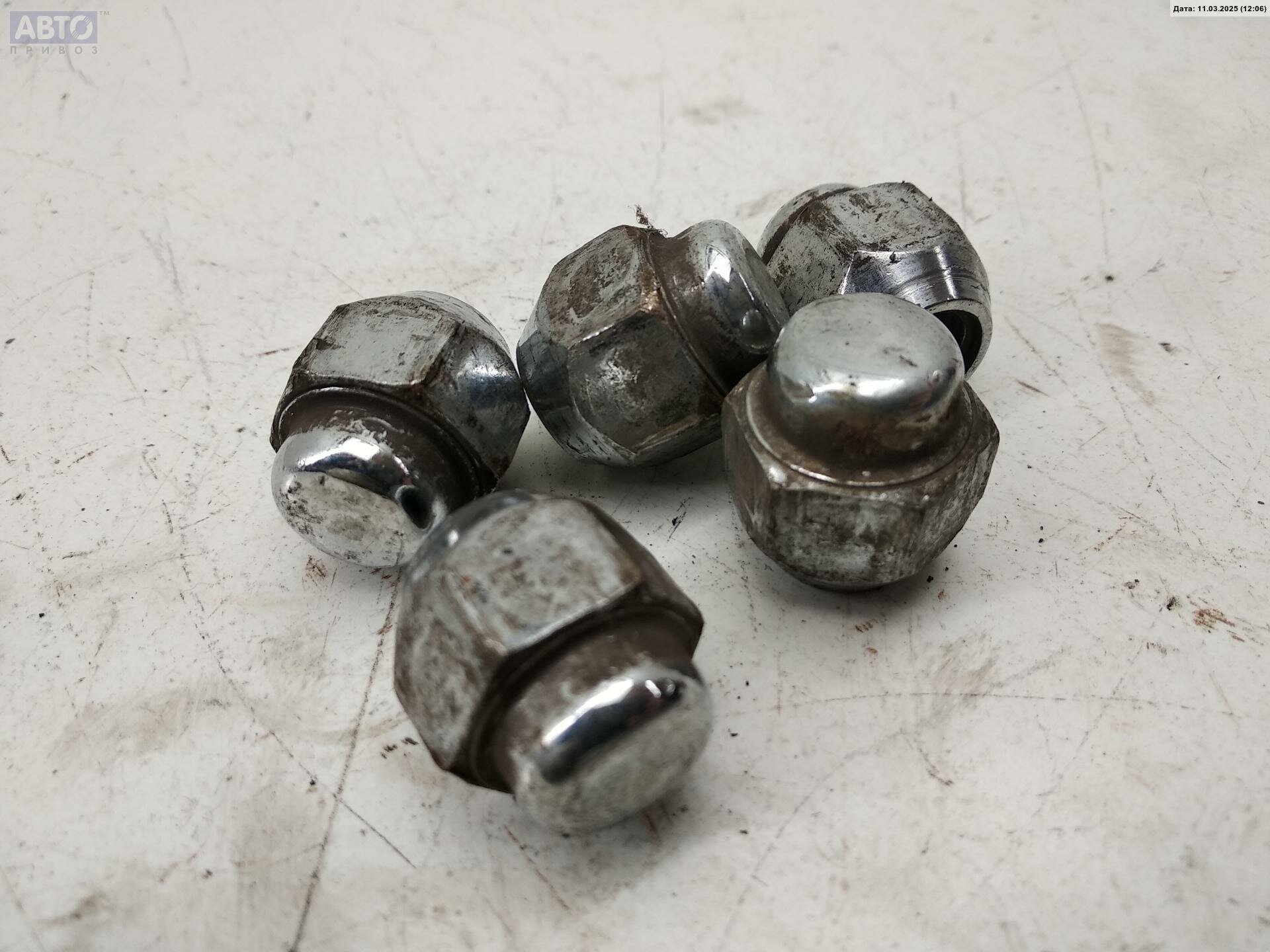 Болт колесный (гайка колесная) Mazda 6 (2002-2007) GG/GY