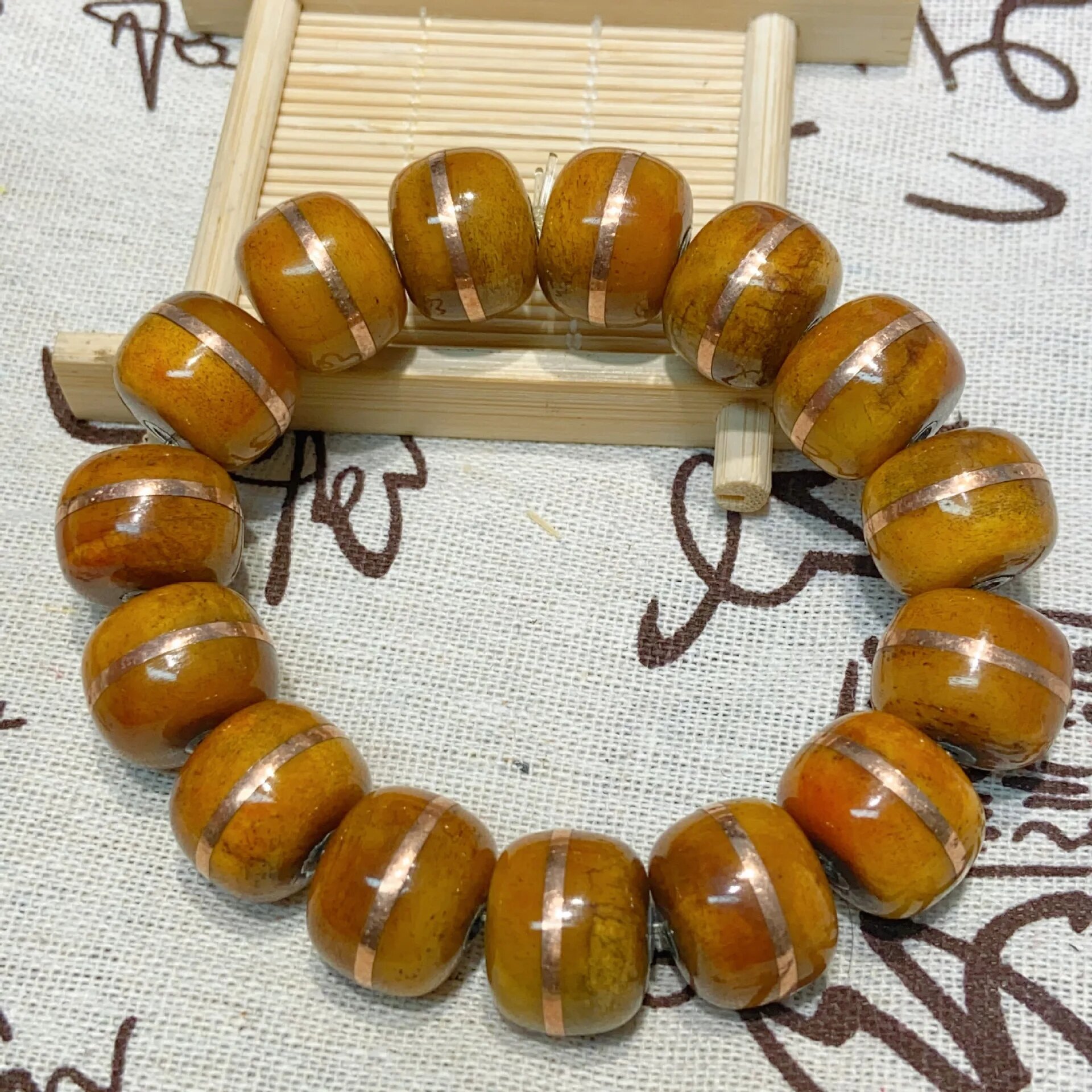 Тибетские бусины из кости яка