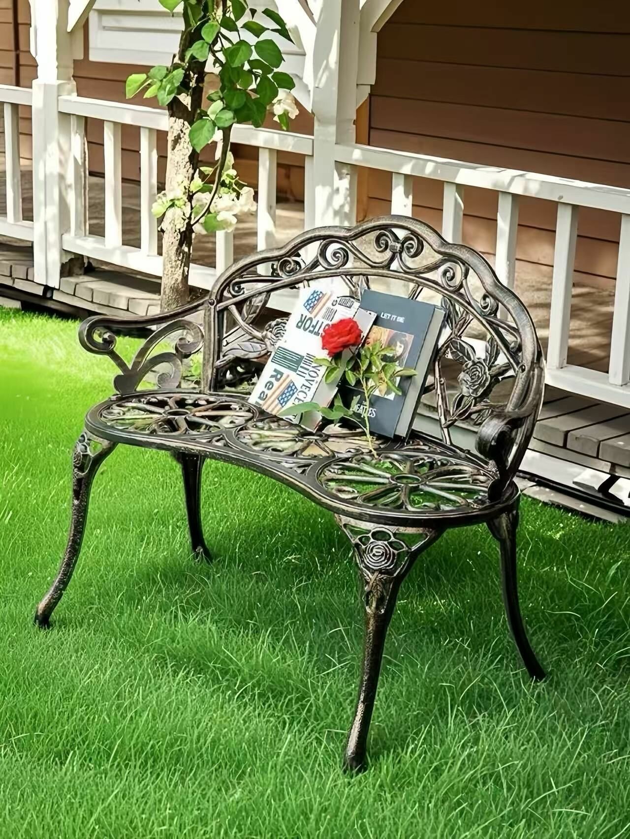 Садовая скамейка из металла со спинкой прочная и устойчивая к ржавчине, удобная для сада, дачи и парка