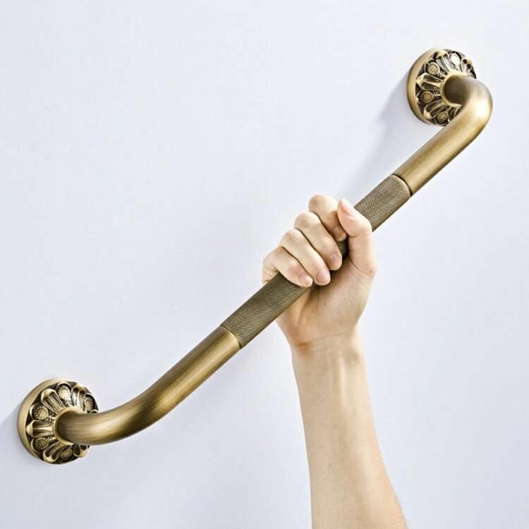 Латунные аксессуары для ванной комнаты. Набор полотенцесушителей в стиле ретро из латуни. Вешалка для полотенец, вешалка для туалетной бумаги, крючок для одежды, основание с волнистым рисунком