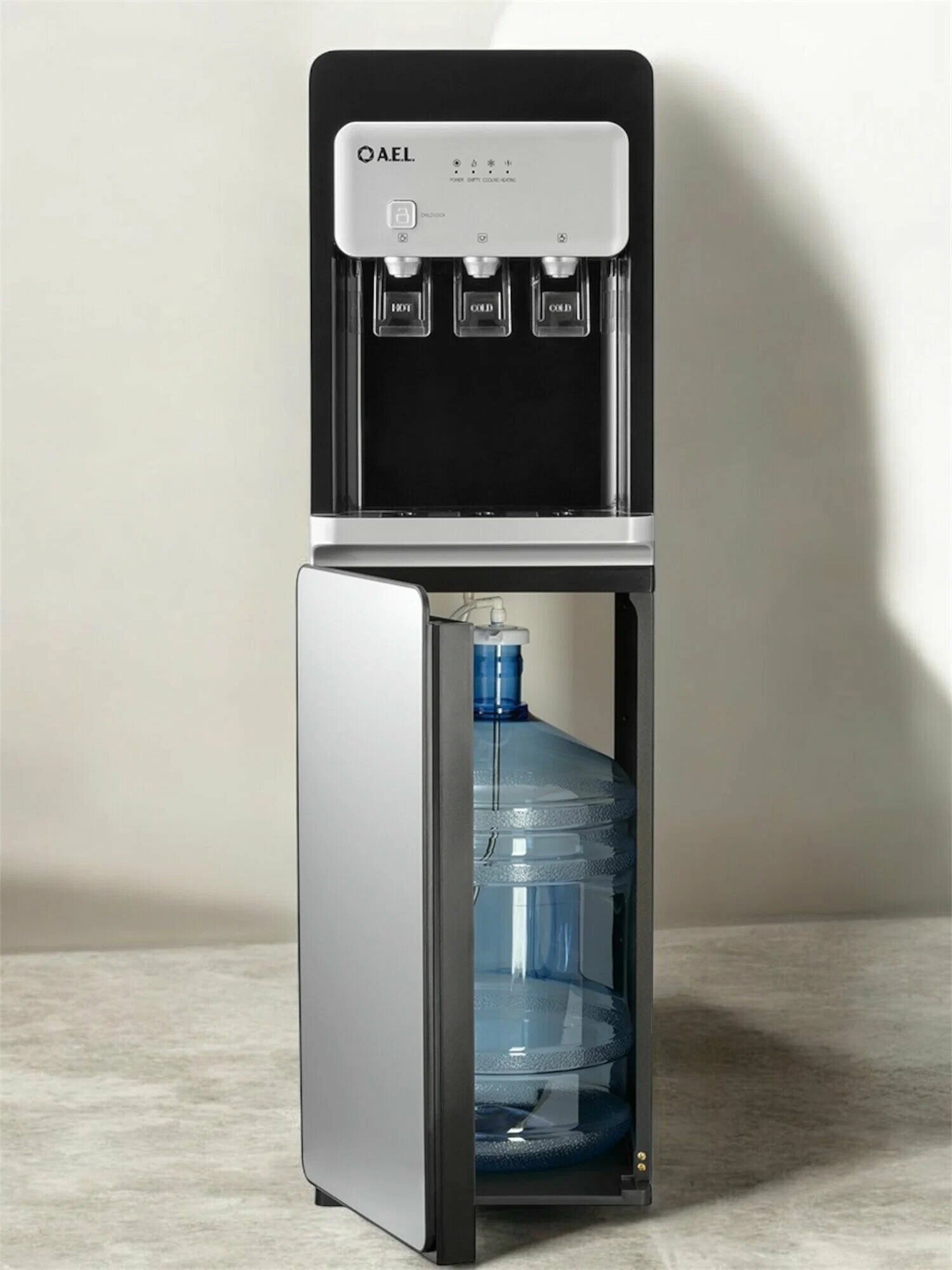 A.E.L. LD-806a silver. Гарантия 12мес. Три крана, защита от случайного нажатия.