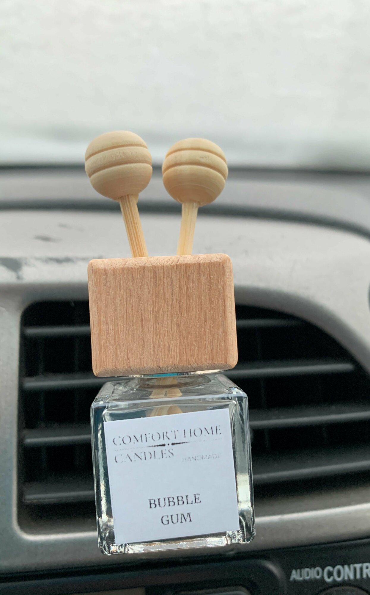 Ароматизатор для автомобиля на дефлектор "Bubble Gum - Бабл Гам" (автопарфюм) 7мл