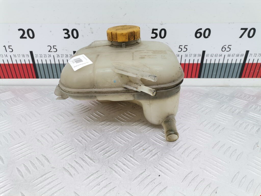 Бачок расширительный Opel Astra H 1682641080 арт. 2004094