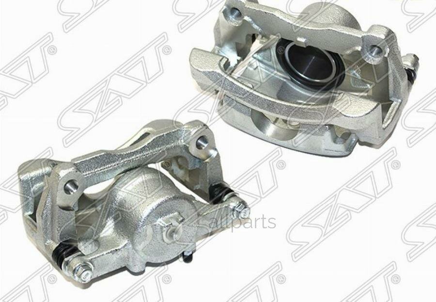 SAT ST-41011-4BA0A Суппорт тормозной перед NISSAN X-TRAIL T32 13-/QASHQAI J11 13- левый