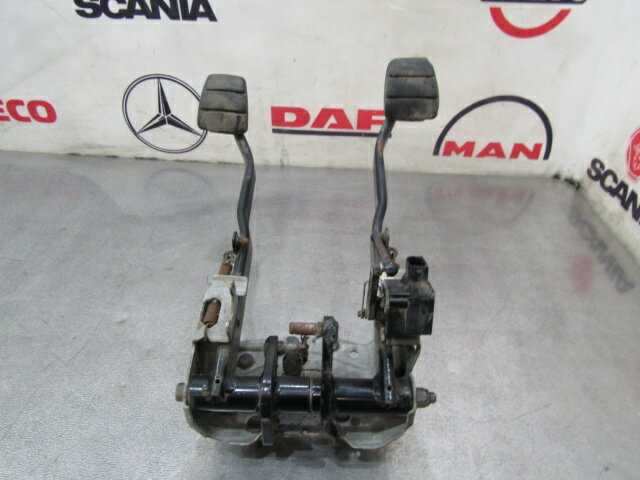 Педальный узел в сборе Scania P, R, G