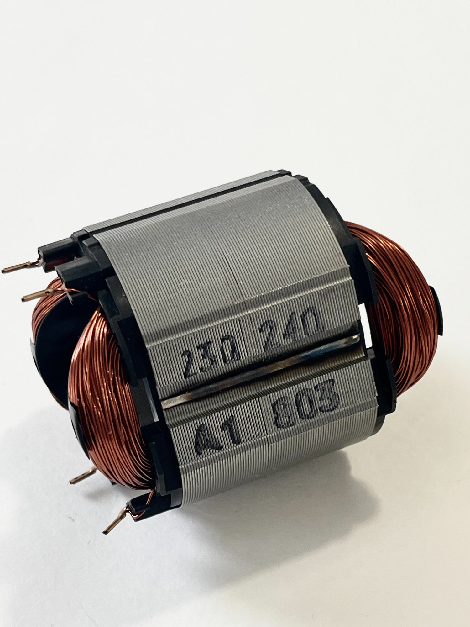 Статор 230В для ударной дрели SKIL 6475 H1 (Type F0156475A1). Артикул 2.610.385.990