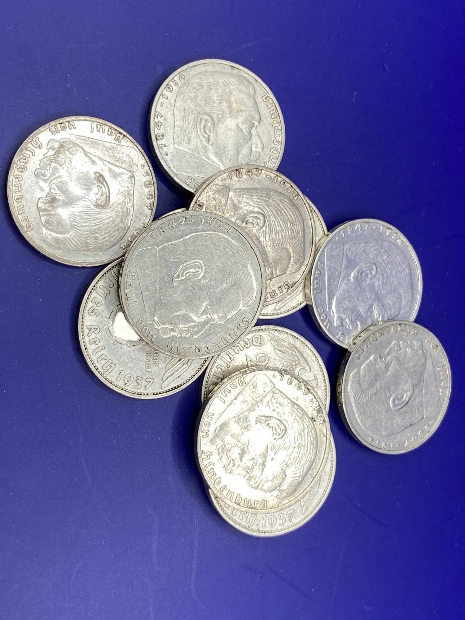 XF! 2 Рейхсмарки Гинденбург 1938г, двор А, погодовка рейсхмарок (нумизматический материал, не является пропагандой)