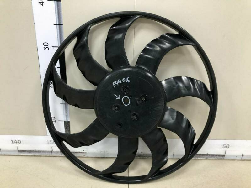 Вентилятор радиатора Volkswagen Tiguan 2017 кат.номер: 5WA121203G