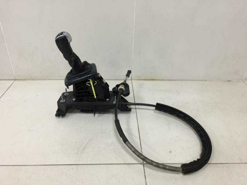 Кулиса КПП Skoda Rapid 2012-2020 кат.номер: 6RA713025AD