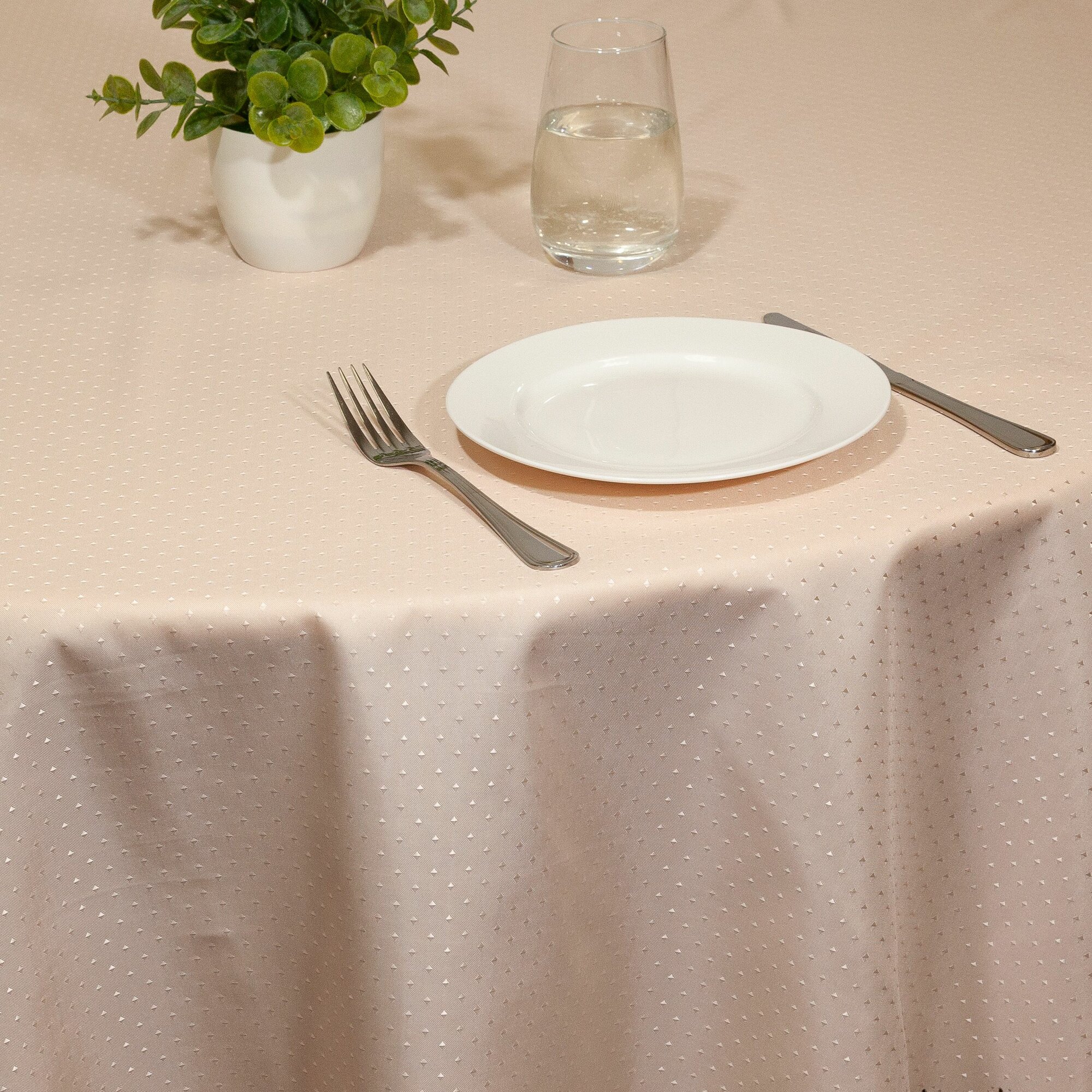 Скатерть 150х250 см тканевая овальная Wellness